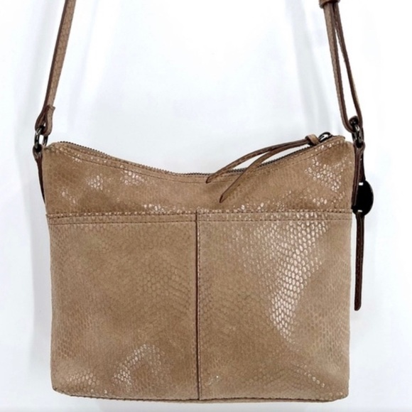 Margot New York | Bags | Margot New York Genuine Leather Crossbody ...